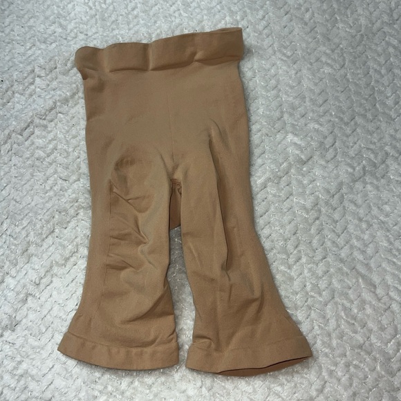 Sculpting Short Mid Thigh W Open Gusset